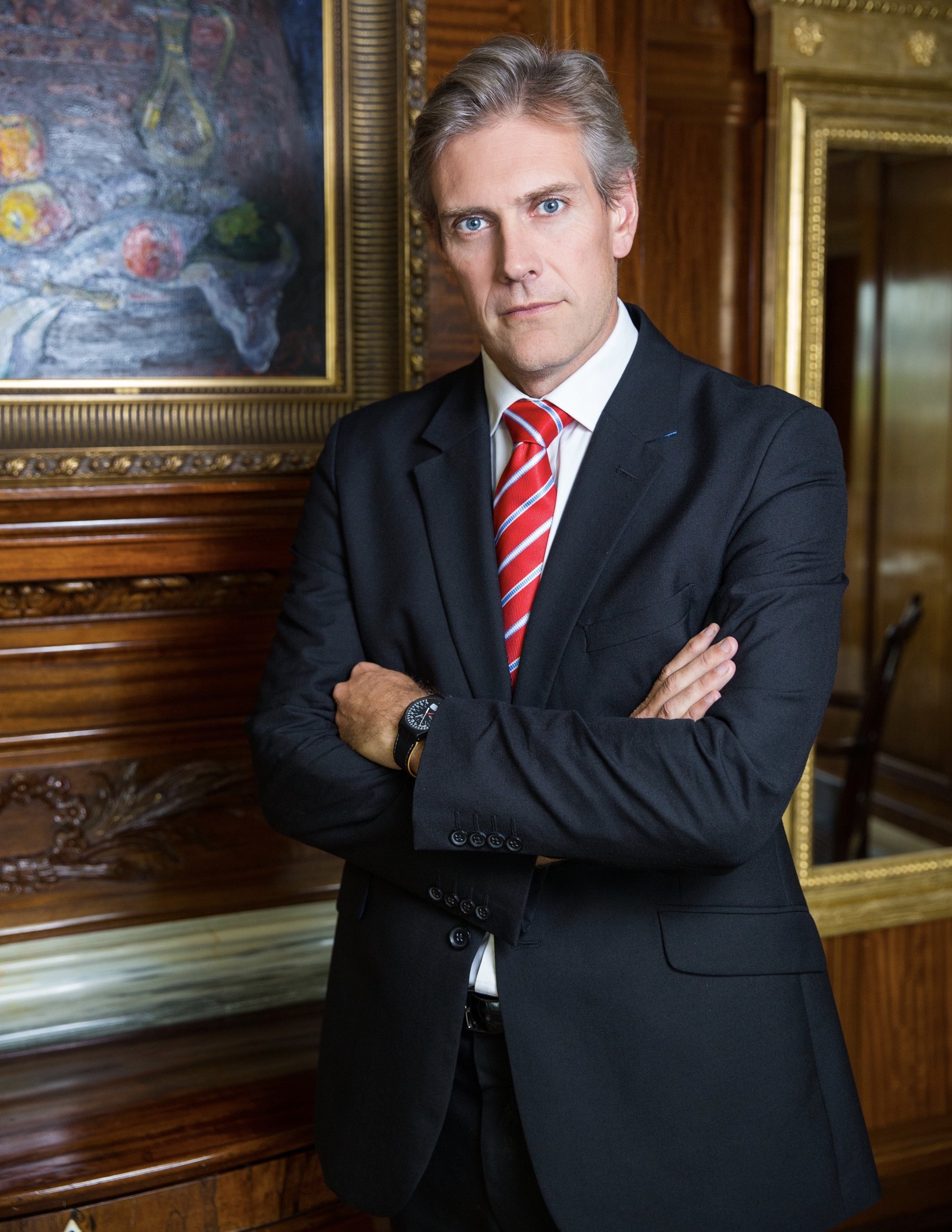 Vardags | Chris Hall gives talk on succession planning at Probus event